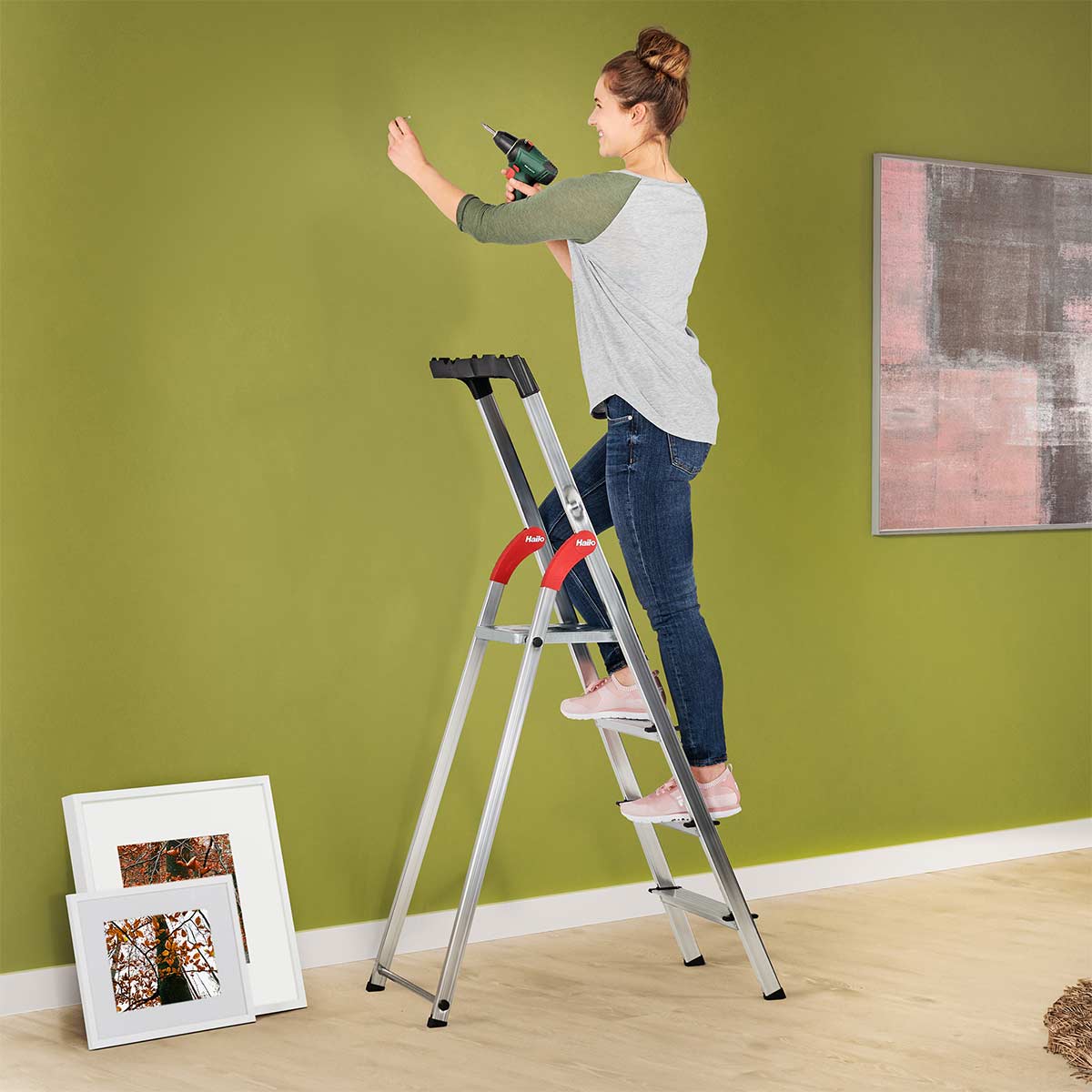 Hailo L60 Aluminium Step Ladders - Free UK Delivery