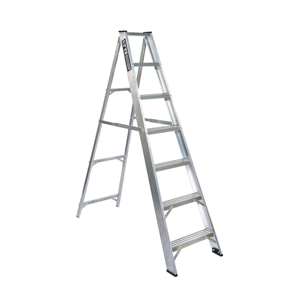 Lyte Class 1 Aluminium Builders Step Ladders - Buy Online