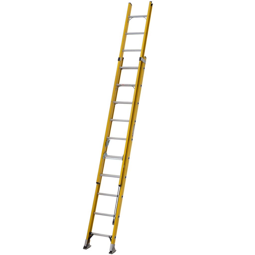 Werner Fibreglass Double Extension Ladder and Rope Pulley