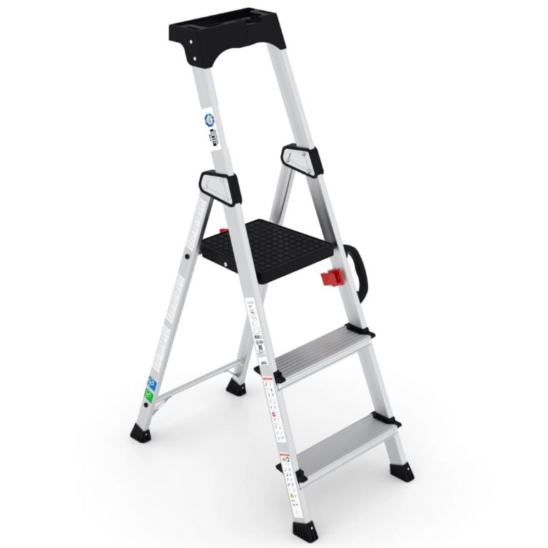 EN131 Step Ladders - For trade and industrial use