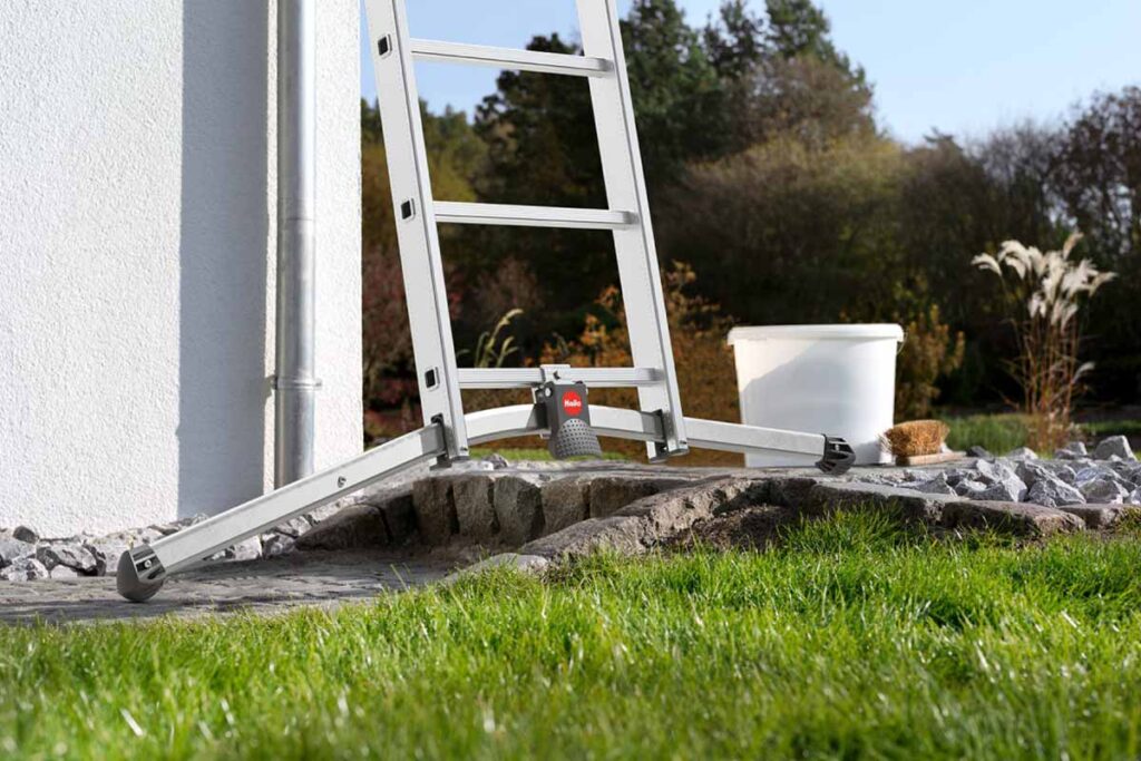 Choosing the Best Combination Ladder | Ladders4Sale
