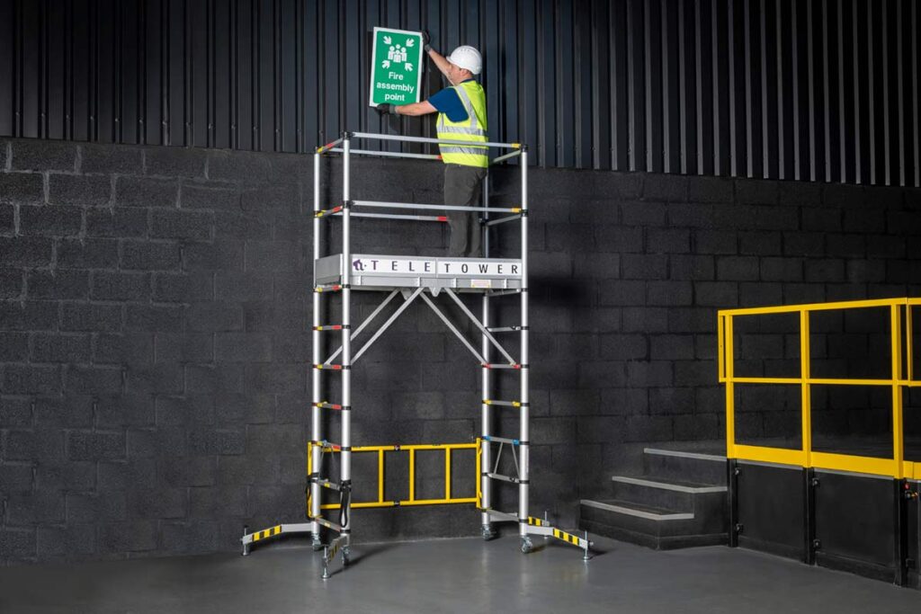 Ladders vs. Scaffold Towers: Which One is Right For You? | Ladders4Sale