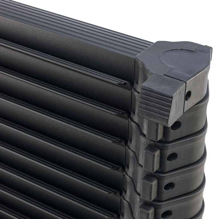 Xtend and Climb Telescopic Ladder with Stabilisers | 4.4m