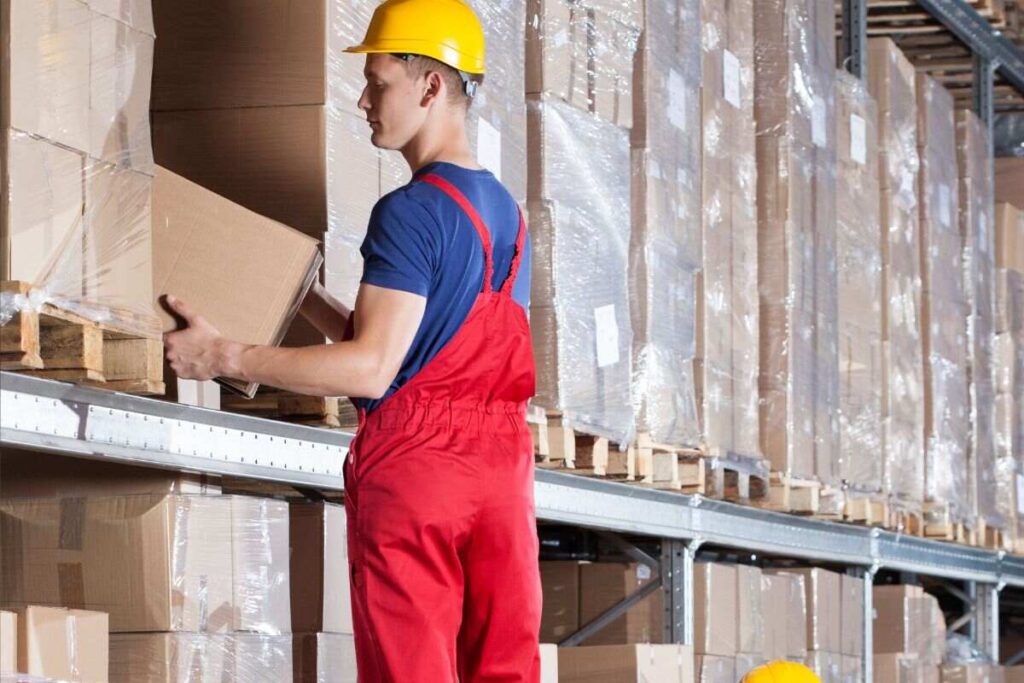 Your Complete Guide to Warehouse Steps | Ladders4Sale
