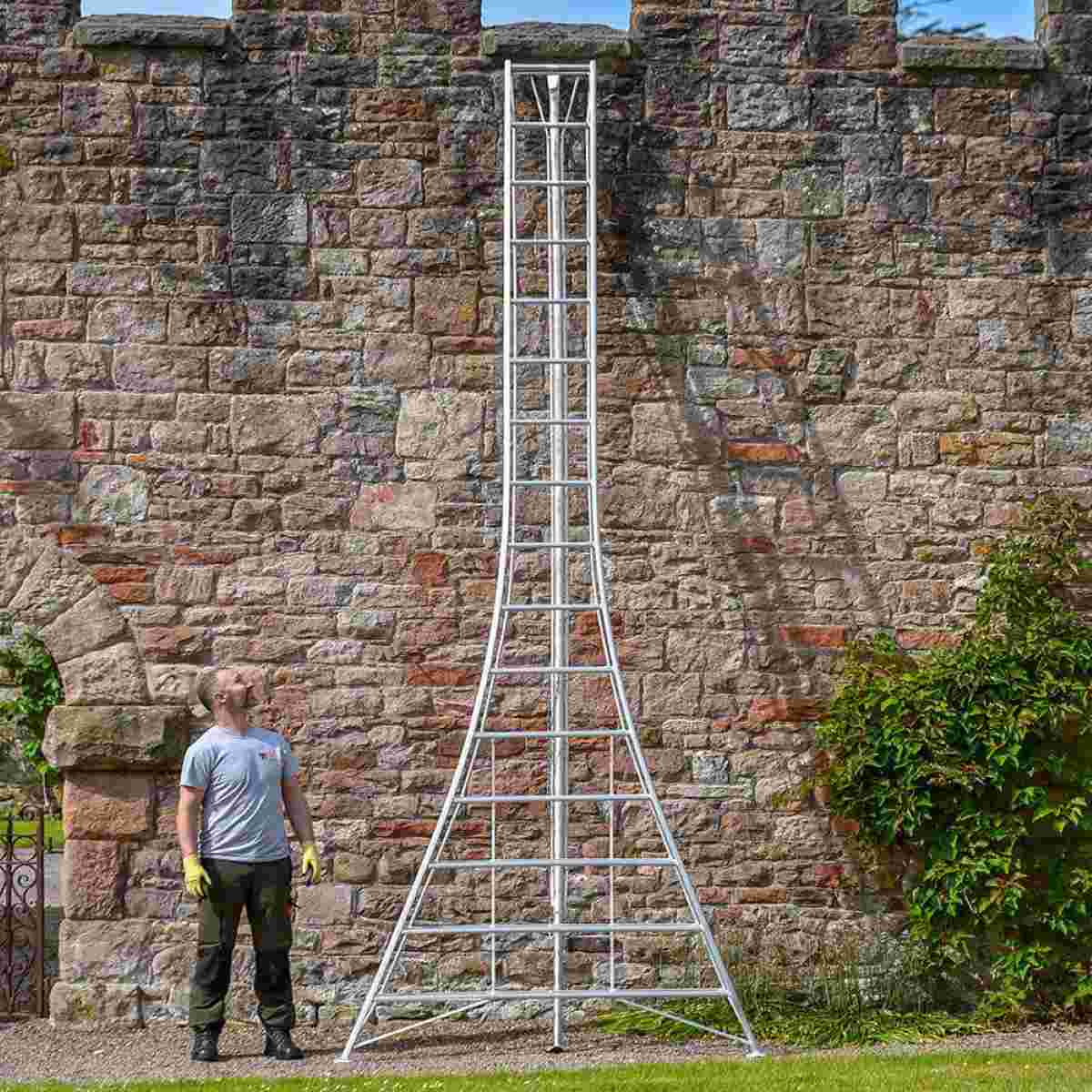 Hendon Standard Tripod Ladder | Ladders4sale